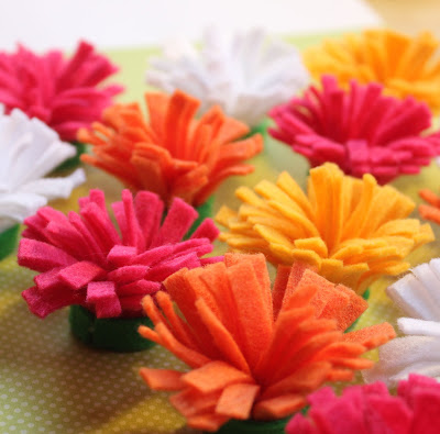 Felt Spider Mums - Lines Across