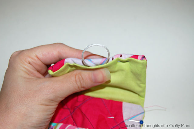 Quilted Pocket Camera Cover (Craft Stash Bash #10 - Scattered Thoughts ...